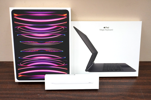 Apple iPad Pro 12.9" 6th Gen 128GB Silver MP5X3LL/A W/ Magic Keyboard ...