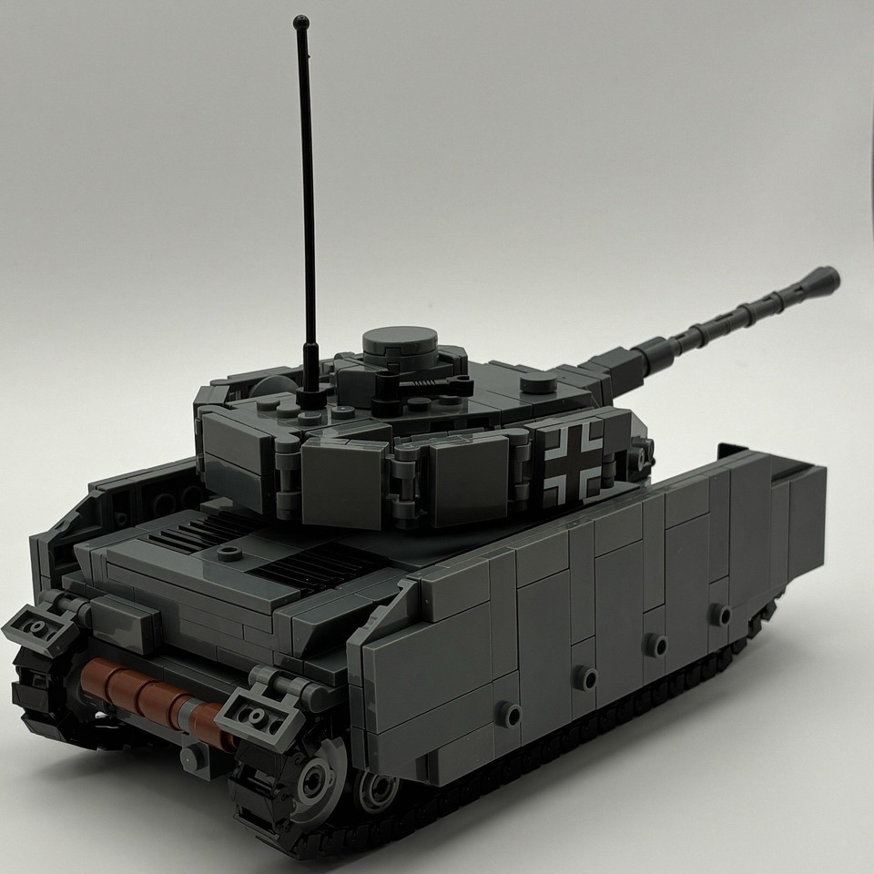 WW2 German Panzer IV Tank w/ Detachable Track Skirt - Building Blocks ...