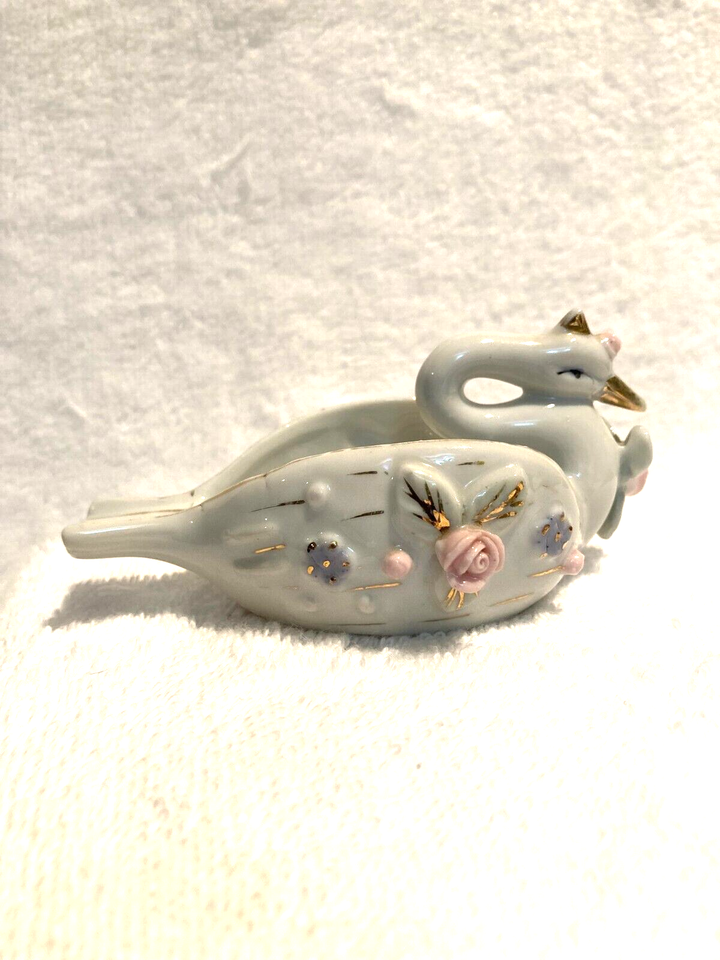 J.B. Betson China Swan Ashtray Trinket Dish 2 " T x 4 1/4 x 2 1/2 Pink ...