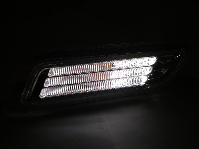 Clear Bumper White LED Light Bar Side Marker For 1998-02 Mercedes W208 ...