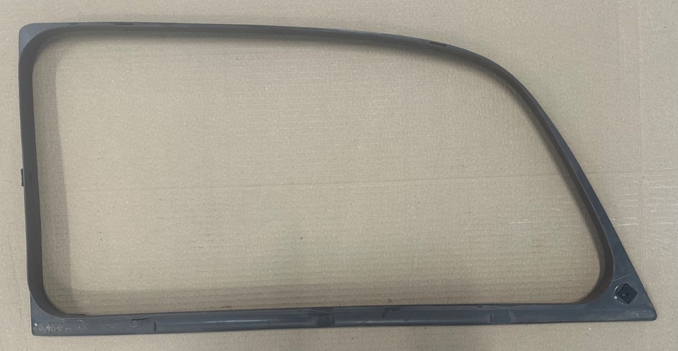 Mercedes Benz Ponton W120 W121 W105 Rear Left Window Bakelite Trim ...