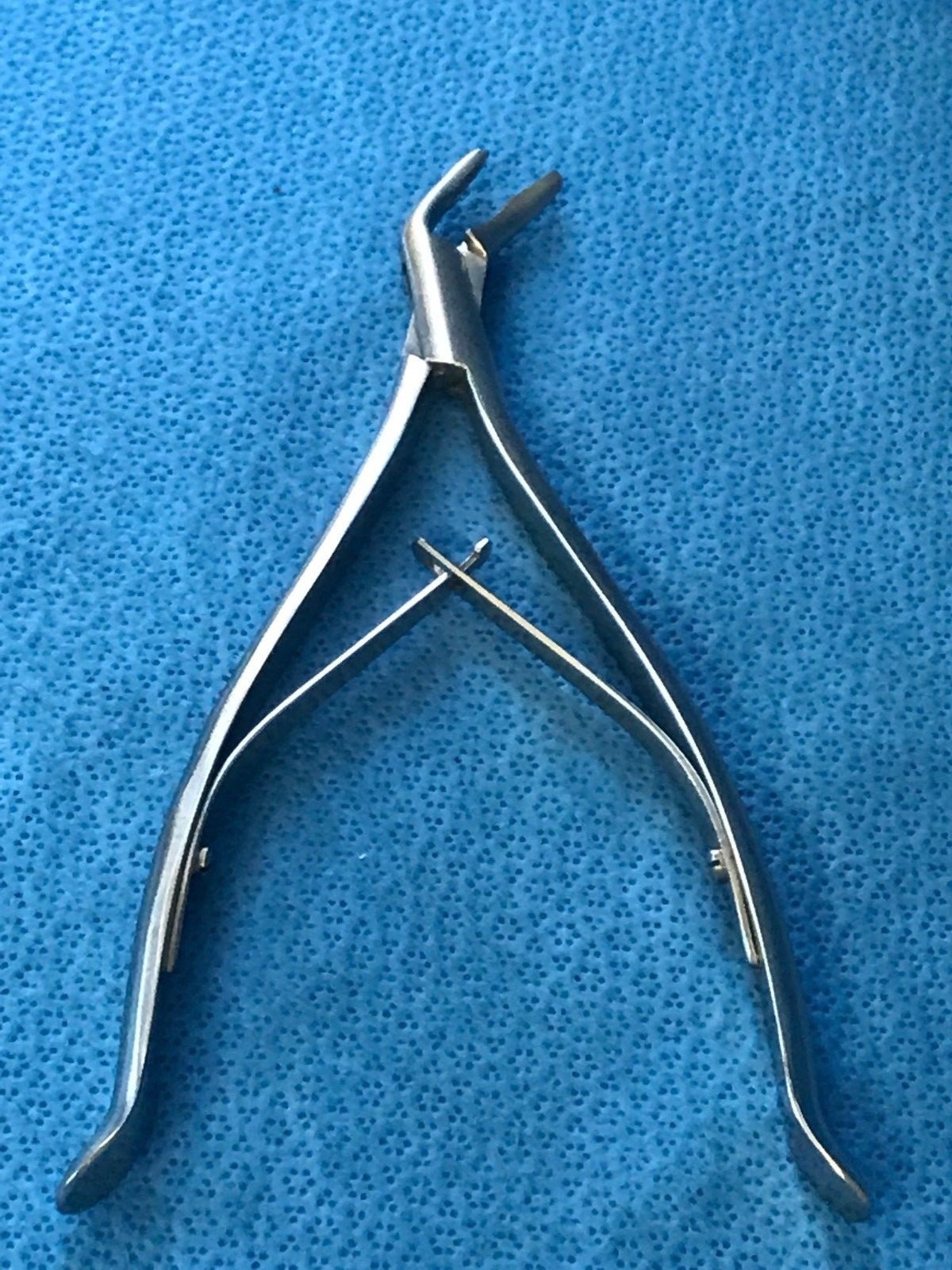 Codman 53-1055 Stookey Angled Cranial Rongeur, 3mm Bite, 7 3/8", 30 Day ...