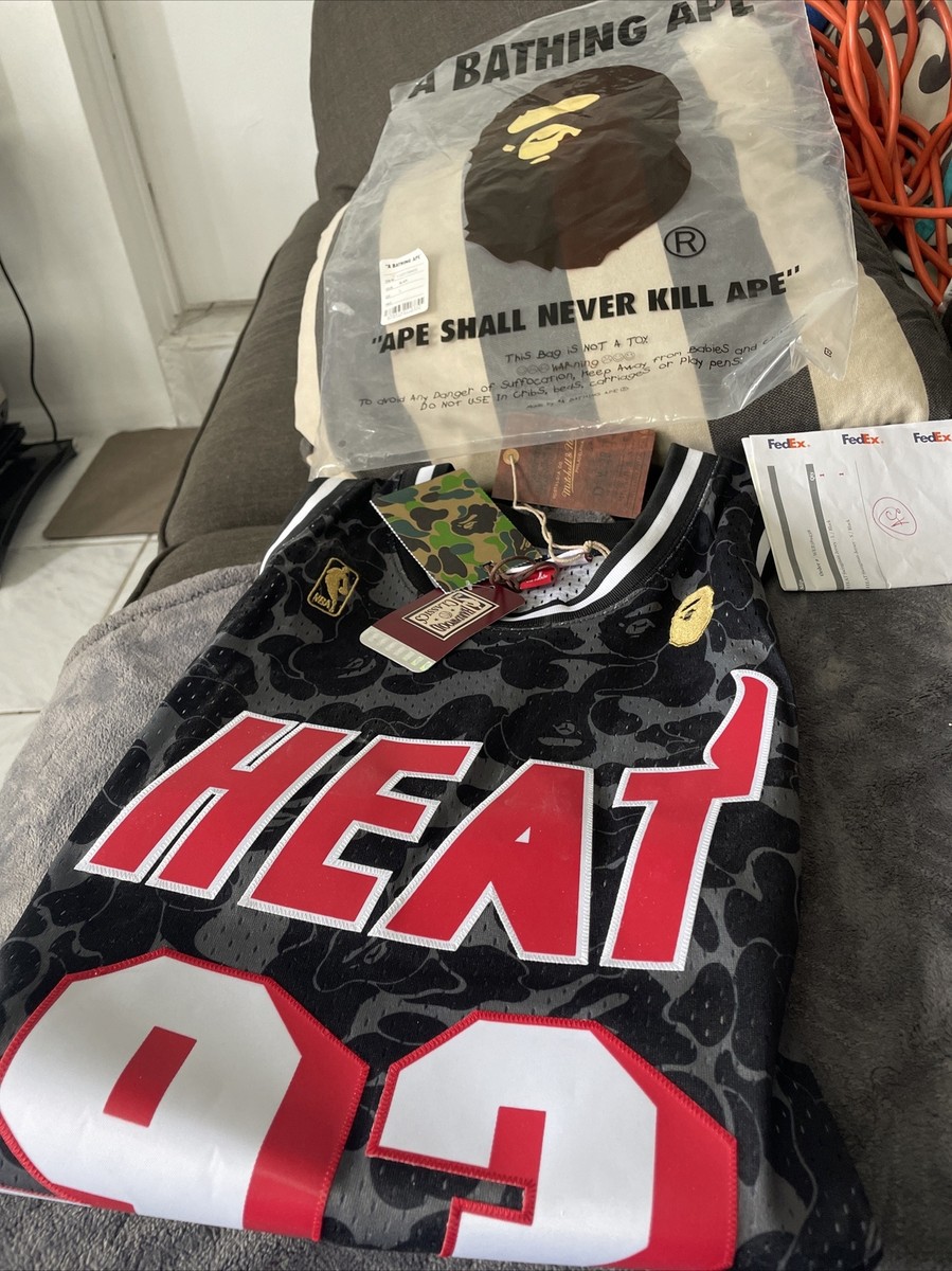 Bathing Ape Bape Mitchell Ness Miami Heat Jersey Size L Bathing Ape Bape Mitchell Ness Miami Heat Jersey Size L