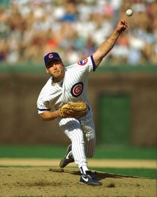 Randy Myers Chicago Cubs pitches at an MLB game at Wrigley Field i- Old ...