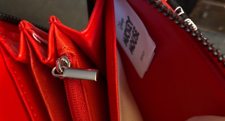 Disney Mickey Mouse Zip Wallet Wristlet NWOT | eBay