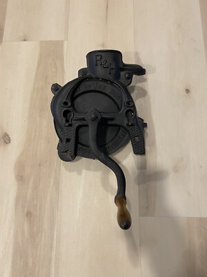 Primitives - Corn Sheller