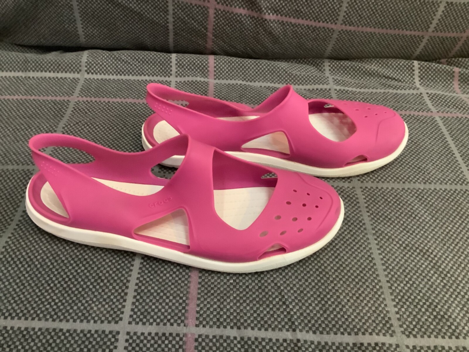 Women's Crocs Swiftwater Waterproof Sling Back, Pink … - Gem