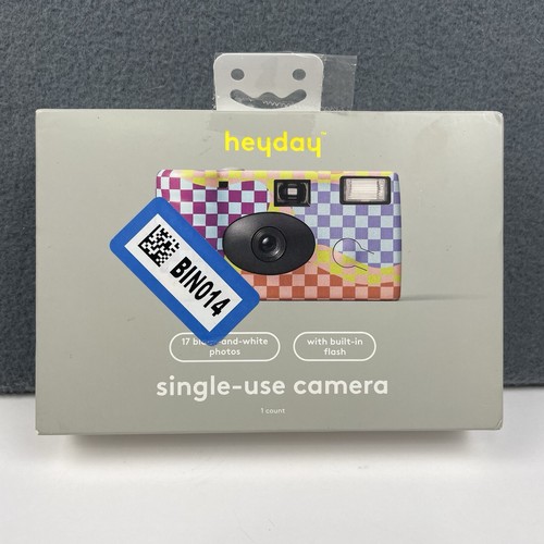 Heyday One-Time-Use Camera - Checkerboard 17 Photo's Built in Flash ...