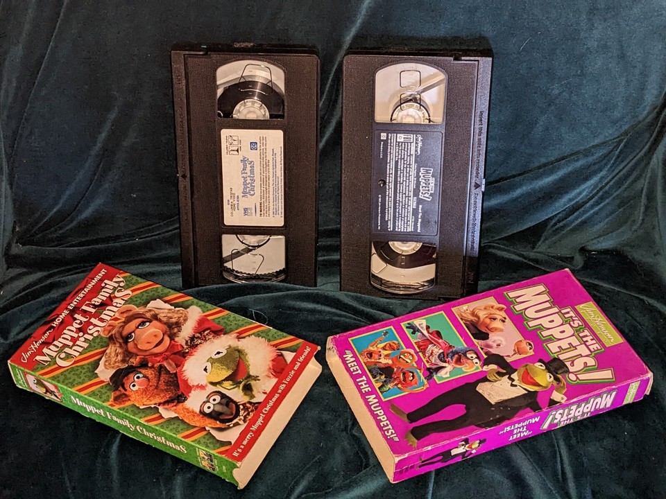 A Muppet Family Christmas + It's the Muppets VHS Lot | eBay