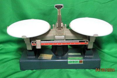 Scales - Central Scientific Co Scale