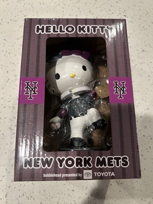 New York Mets SGA 2025 Hello Kitty City Connect Bobblehead | eBay