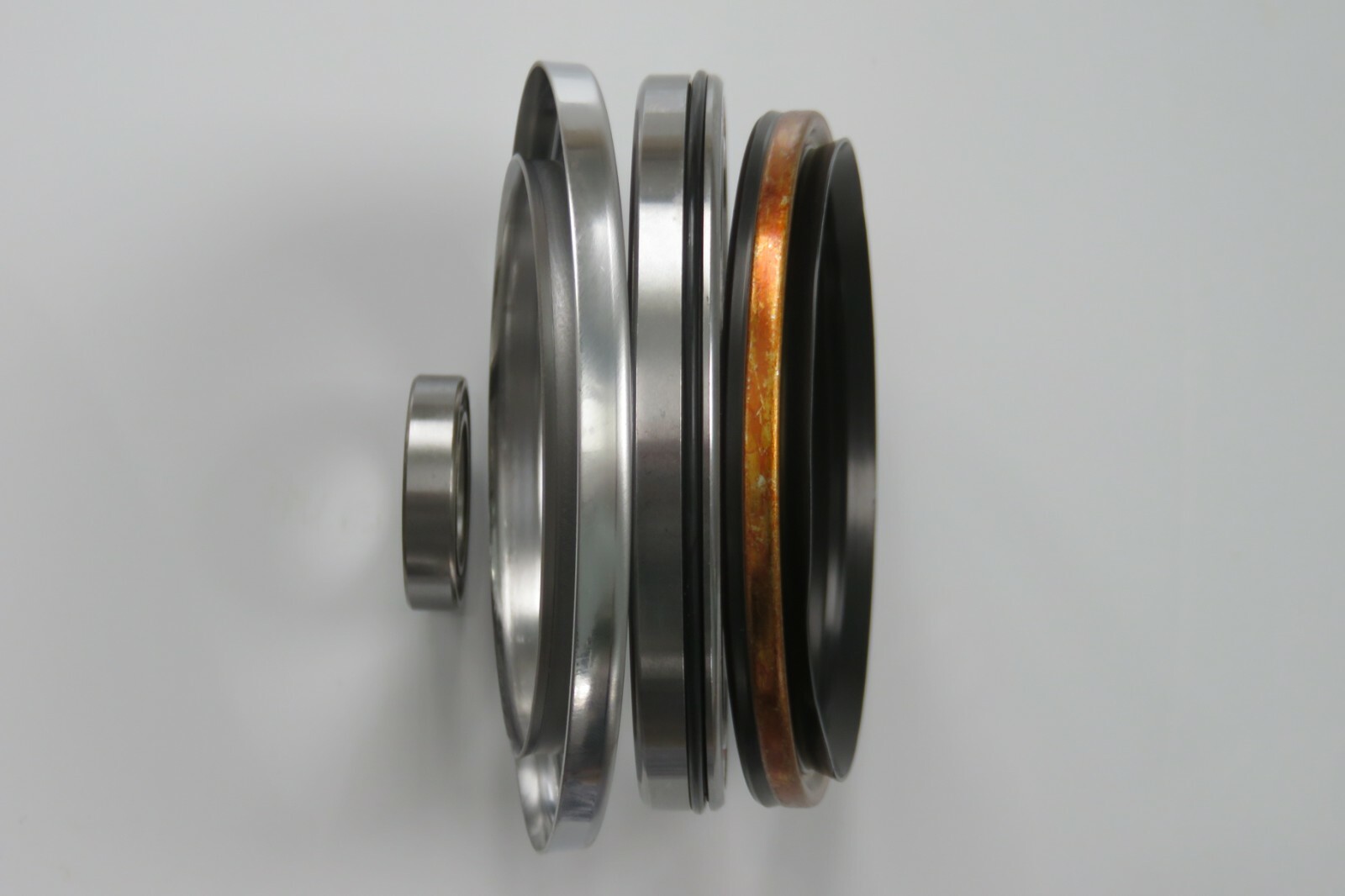 2 Bearing & deflector & seal for Toyota Rav4 coupling 41303-42020 41303 ...