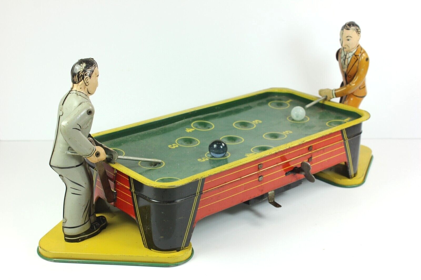 Ranger Steel Products 1930's Wind-Up Billiard Table w/ Two (2) Pool ...