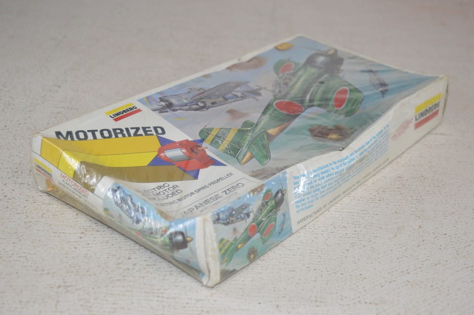 Lindberg 1/48 Scale Motorized WWII Japanese Zero Model Kit | eBay