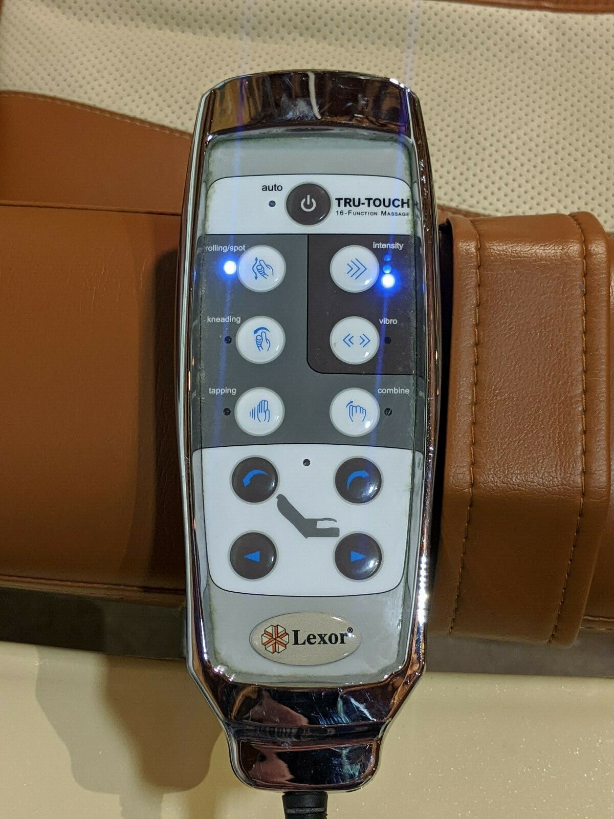 Lexor Liberte Spa TT365 Tru-Touch Massage Pedicure Chair with Pump ...