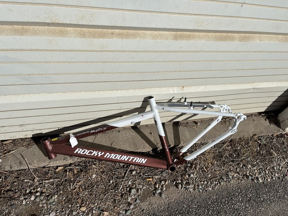 New Hybrid Frame 16” Rocky Mountain Metro | eBay