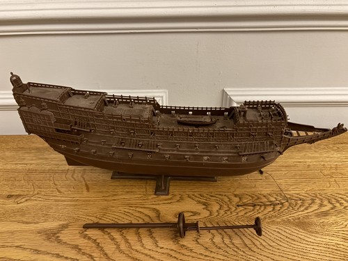 Airfix Vintage Model Kit HMS Royal Sovereign 1/168 Scale No.901 plastic ...