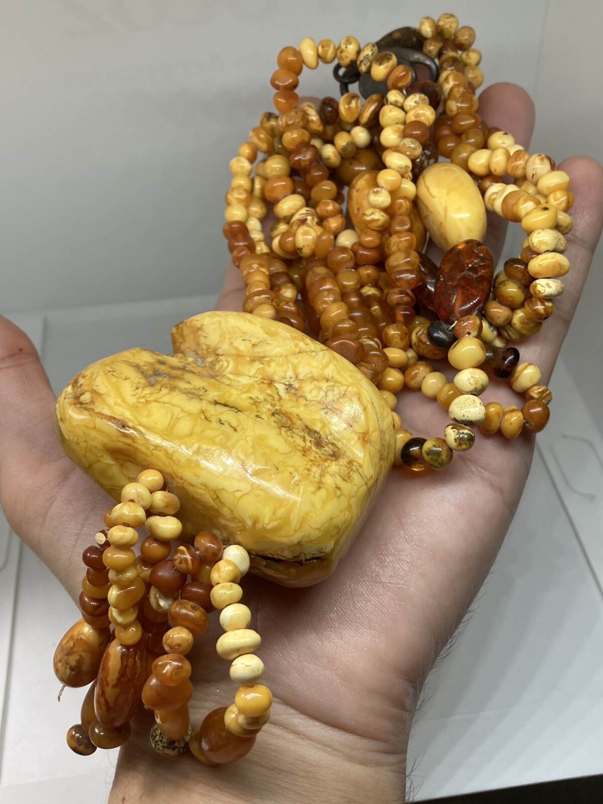 HUGE Very rare antique butterscotch Baltic amber bead Necklace 143 ...