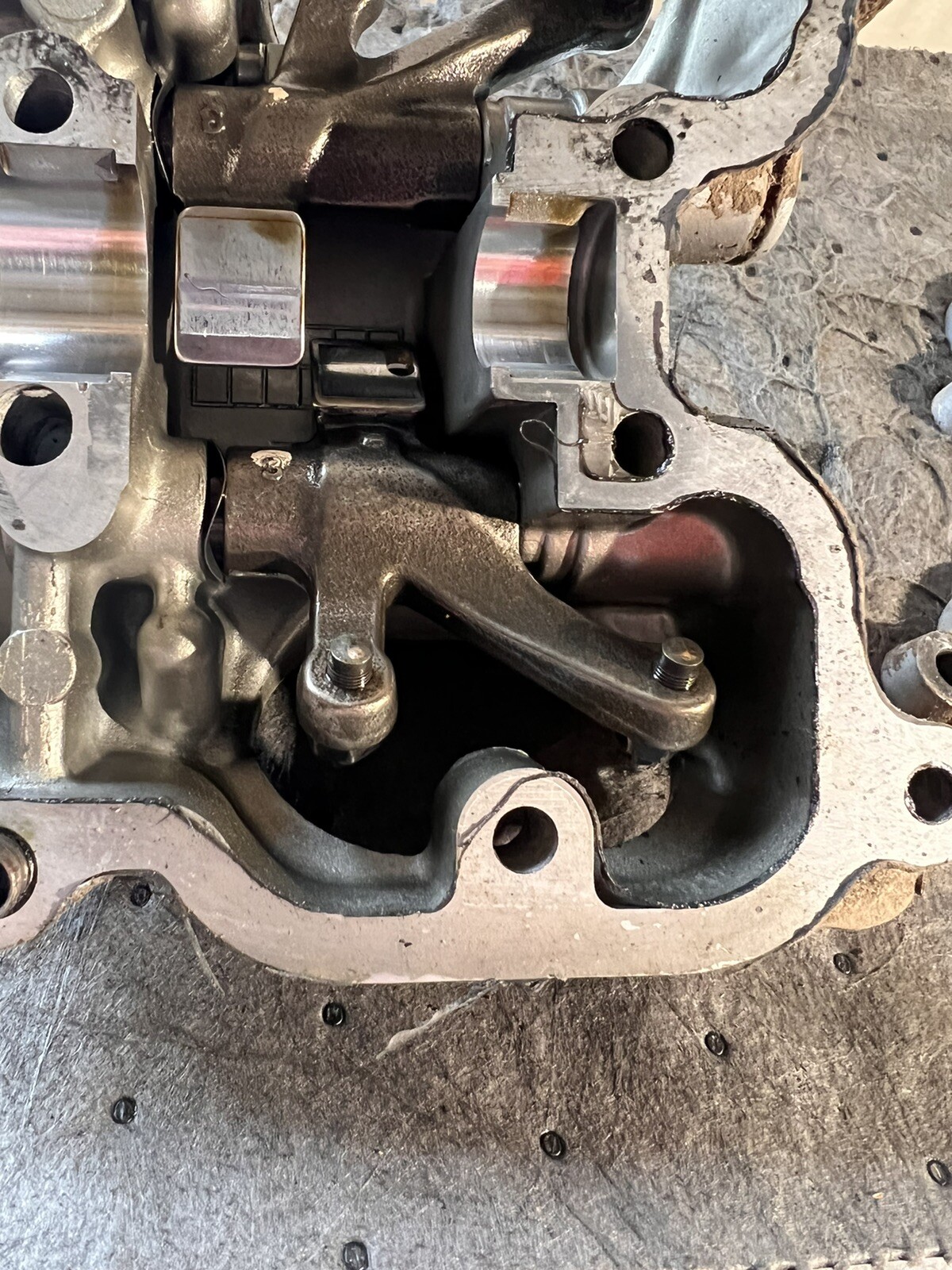 1990 Suzuki DR350 DR 350 Valve Cover With Intake Exhaust Rocker Arms | eBay