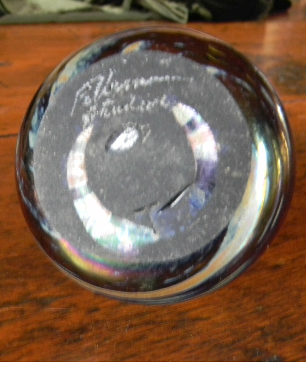STEPHEN FELLERMAN IRIDESCENT HAND BLOWN GLASS PAPERWEIGHT | eBay
