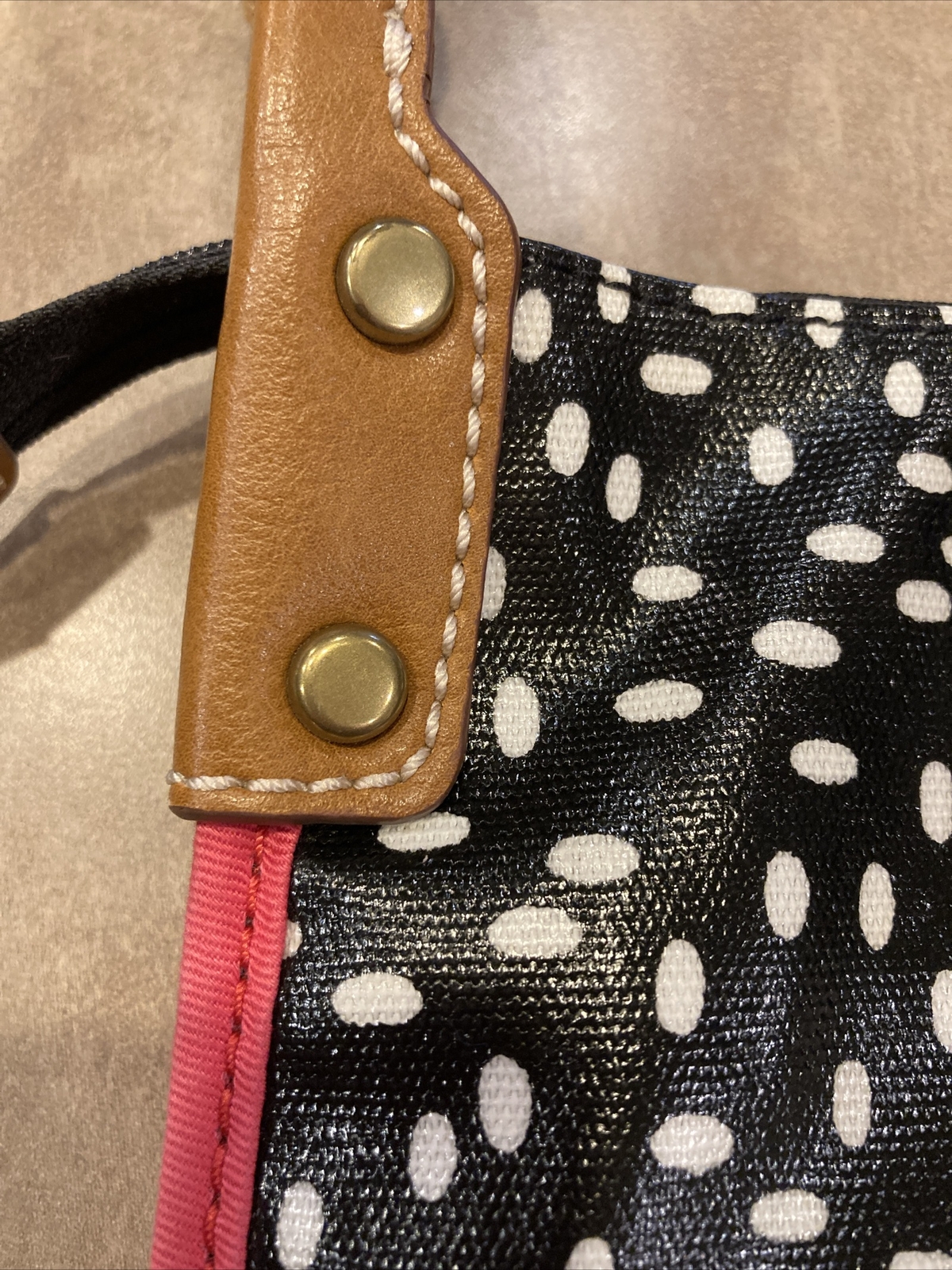 Fossil "Bean Seeds" Coated Canvas Crossbody/Messenger Bag, Black ...