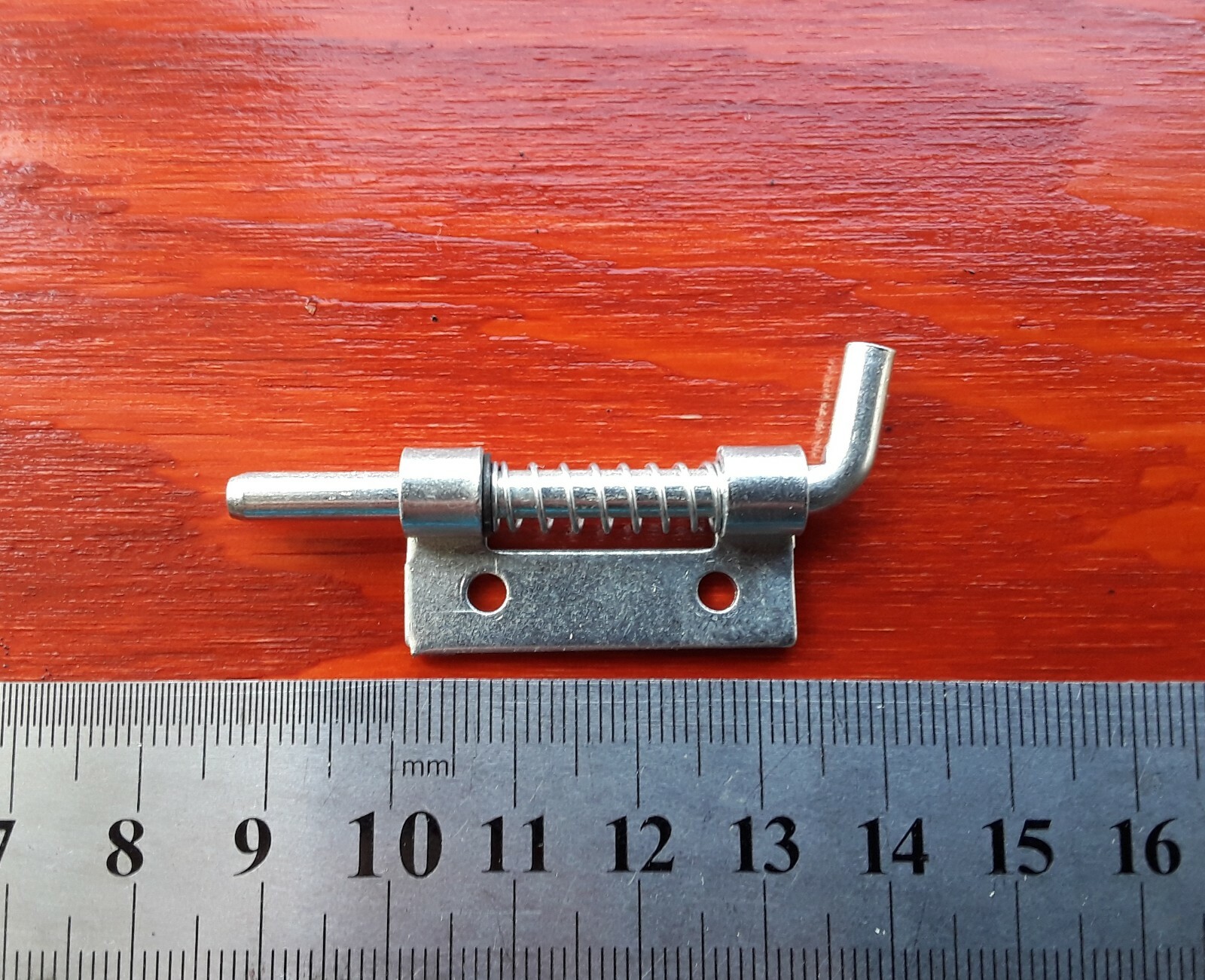 Spring loaded catch, Shoot Bolt, gate rabbit hutch, chicken coop door ...