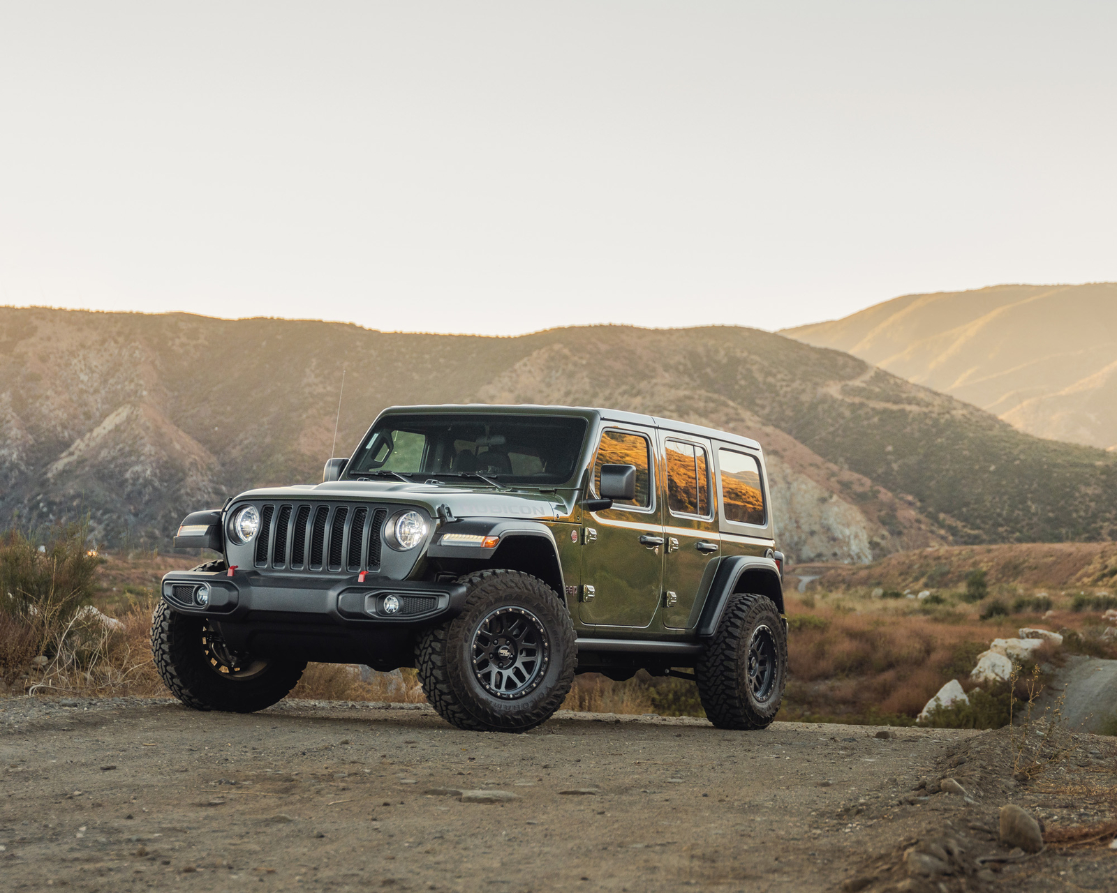 18" RockTrix RT110 18x9 -12 Offset Black Wheel 5x150 Rim for Select ...