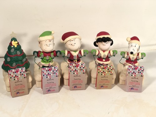 Hallmark Peanuts Gang Wireless Band Christmas Sound and Light Show 2015 ...
