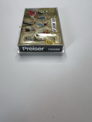 Preiser HO Scale Figures 10456 Demonstrators/protestors, NIB | eBay