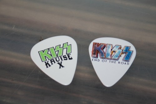 Kiss - 2x Tour Guitar Pick Set Collection #7 - FREE SHIPPING - | eBay