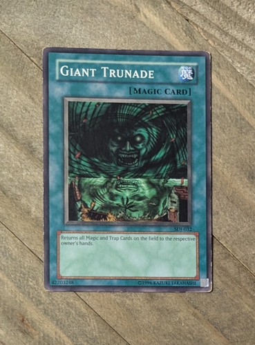 Yu-Gi-Oh! TCG:: Giant Trunade:: Starter Deck Joey SDJ-032 Unlimited ...