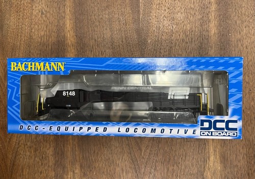 Bachmann 61109 HO Scale Penn Central GP38-2 #8148 Diesel Locomotive NEW ...