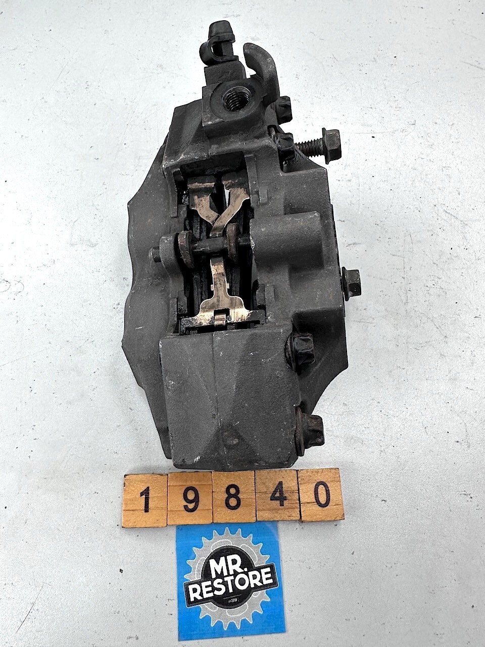 Honda CBR900RR Fireblade 1994-95 R/H Front Brake Calliper 45200-MW0-036 ...