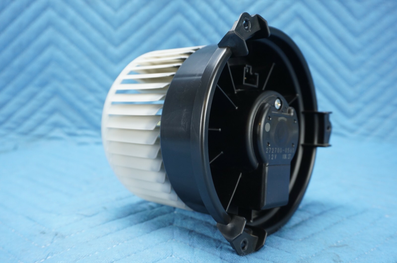 Lexus LX570 Rear AC Evaporator Blower Motor & Fan 87103-28111 2008-2020 ...