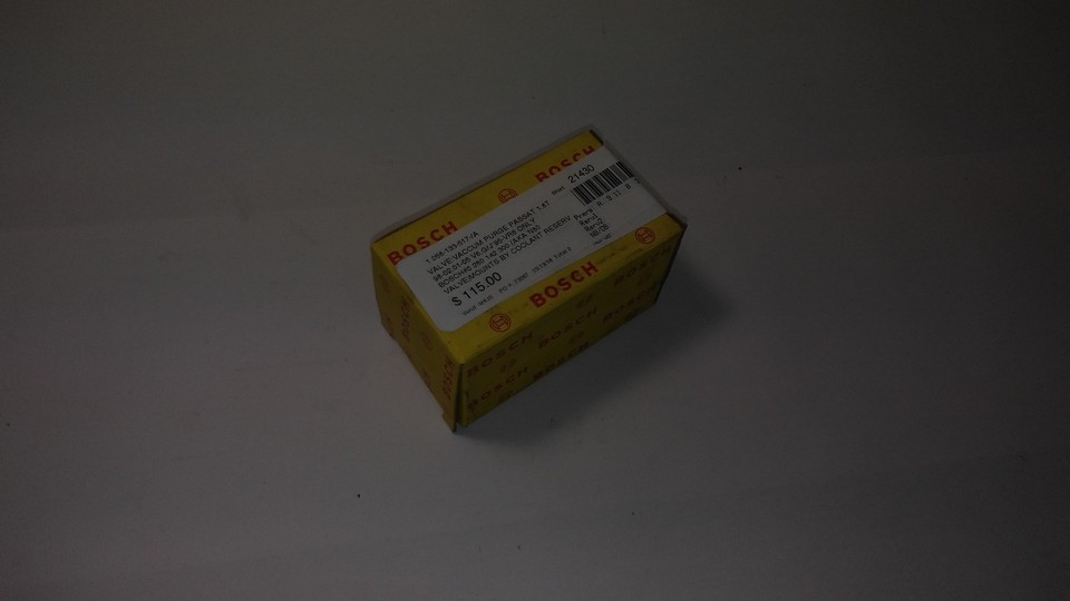 New Genuine OEM Vacuum Purge Valve Passat 058133517 A | eBay