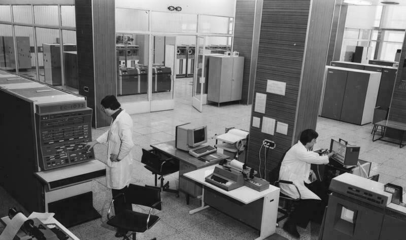 VINTAGE CIRCUIT BOARD A3281-2 Chip 1LR553 Soviet Mainframe Computer ...