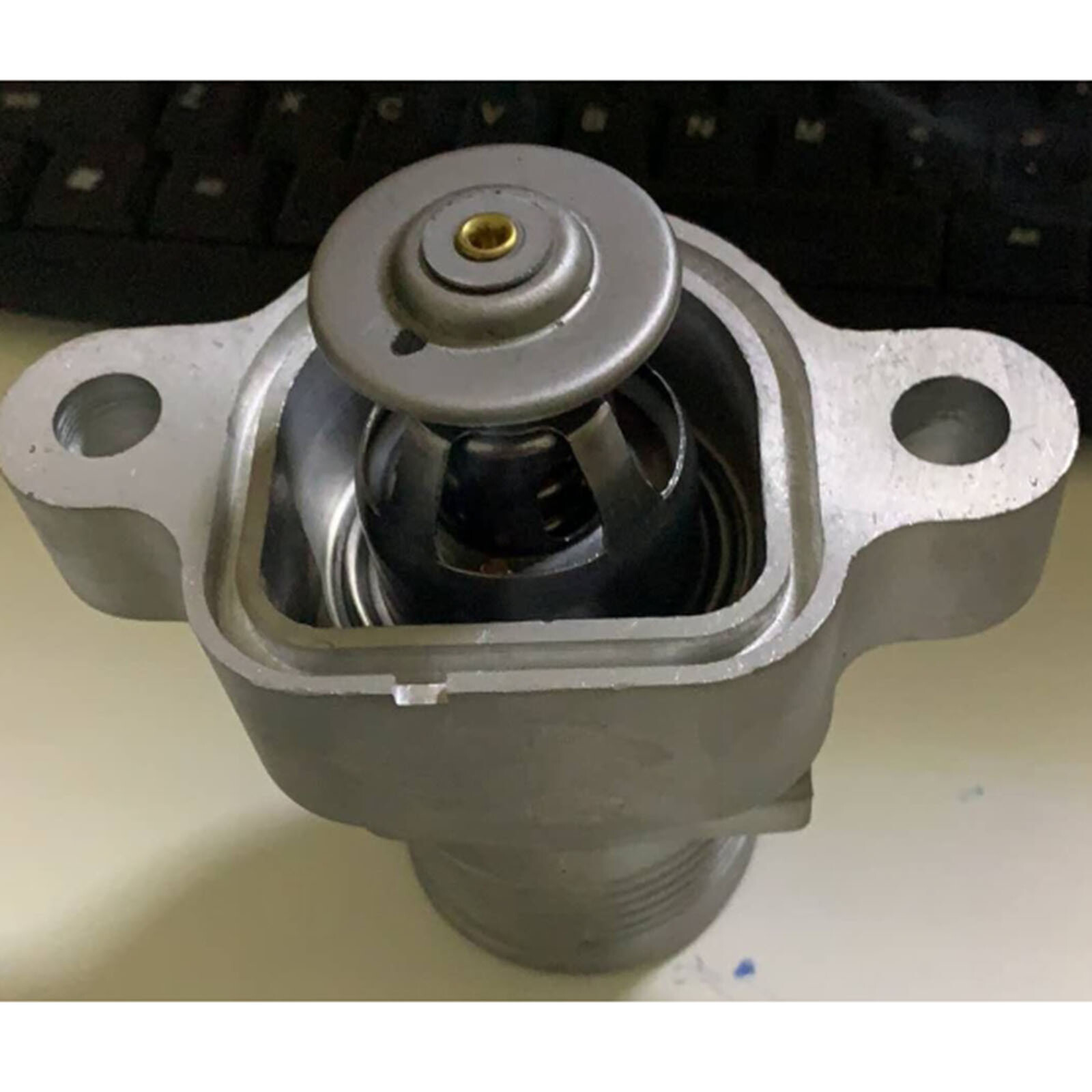 Thermostat Assy 4133L064 4133L056 T413847 71℃ For Perkins 1104D-E44T ...