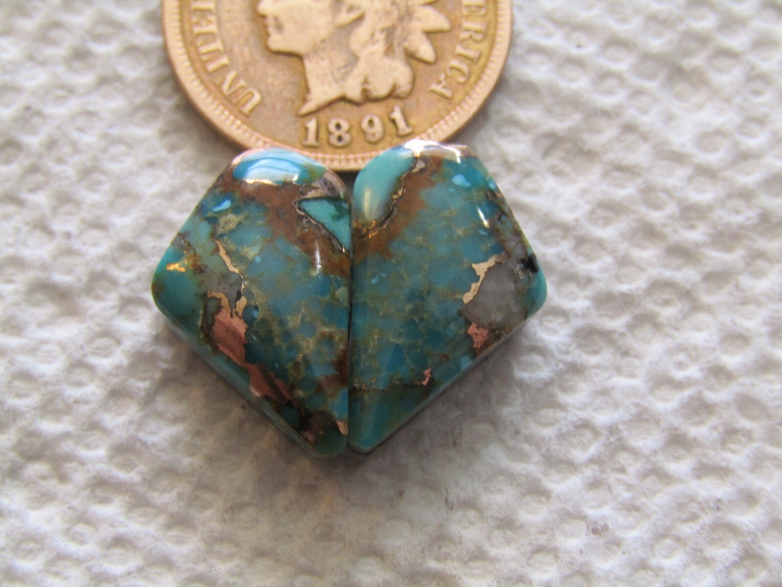 2 Blue Mojave Turquoise Peruvian Pink Opal Cabs 12 carats Mohave ...