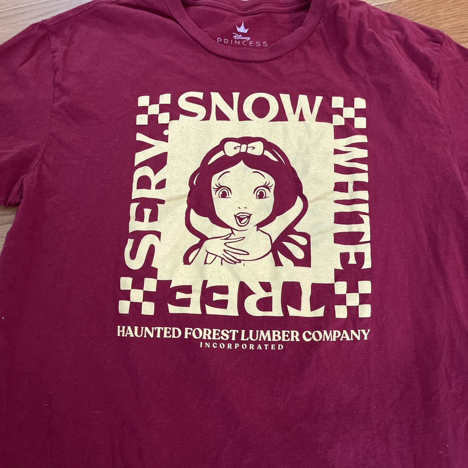 Vintage Disney Princess SNOW WHITE Haunted Forest Lumber Tree Shirt XL ...