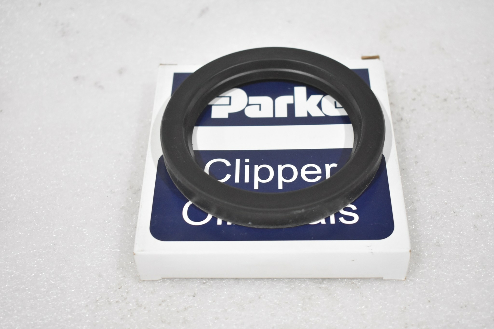 PARKER 9045 H1L5 2QTR18 CLIPPER OIL SEAL MADE IN USA | eBay