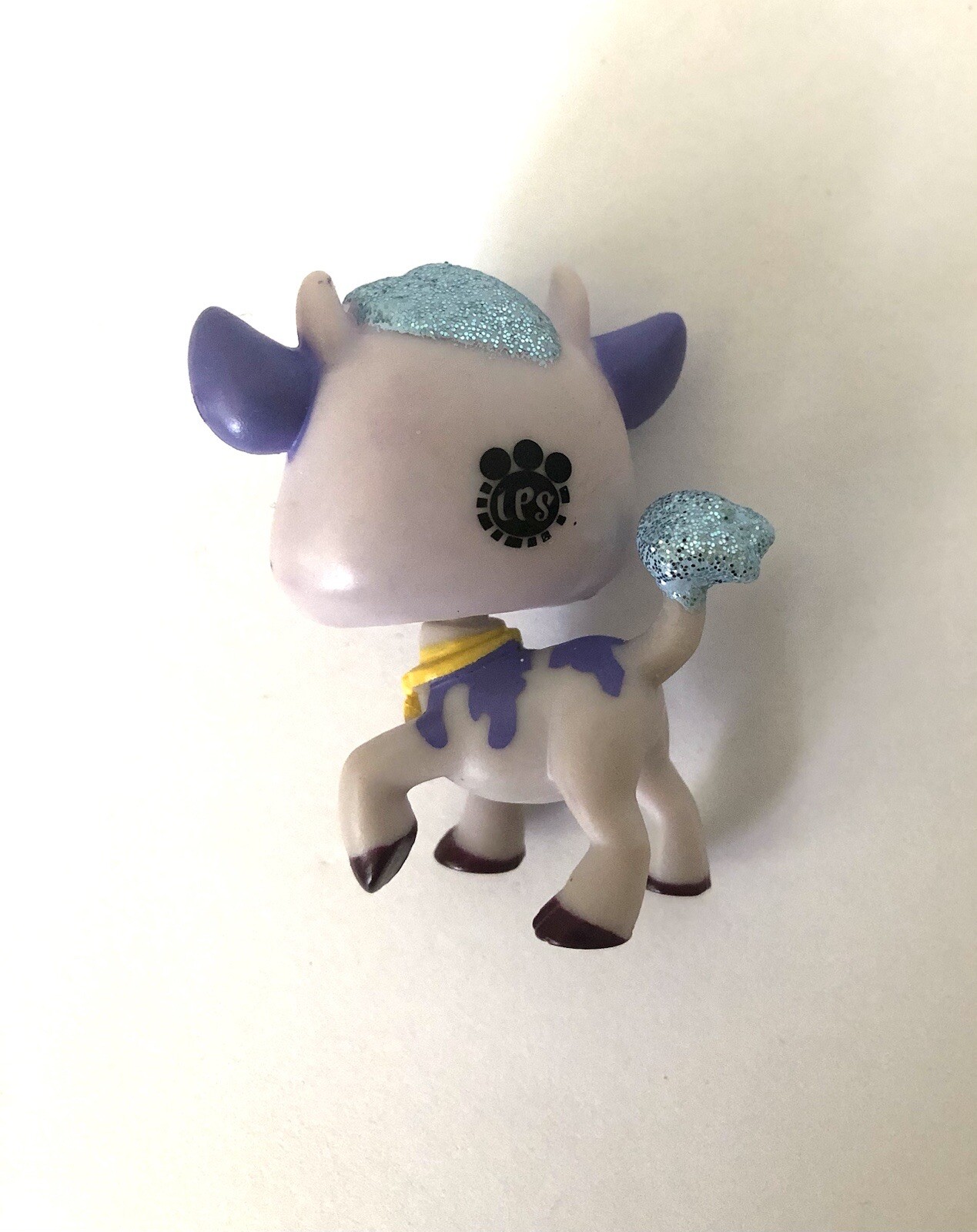 Littlest Pet Shop 4084 Clara Cowper Purple White Blue Glitter Cow LPS ...