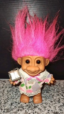 RUSS Pink Haired "Happy Birthday" Troll Doll with Present/Gift. 5 ...