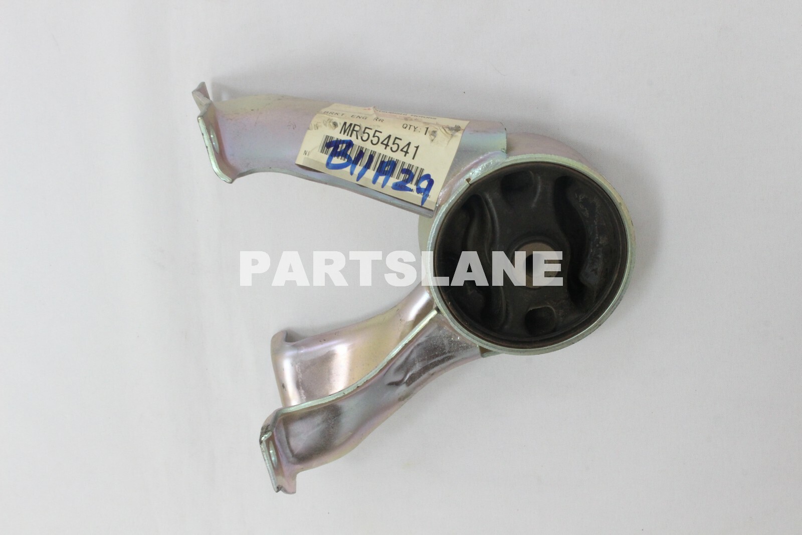 Mitsubishi Outlander 2005-2006 OEM Rear Engine Roll Stopper Bracket ...