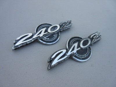 Datsun 240Z Series 1 Quarter 240Z Metal Emblem Set (L &R) Super Rare ...