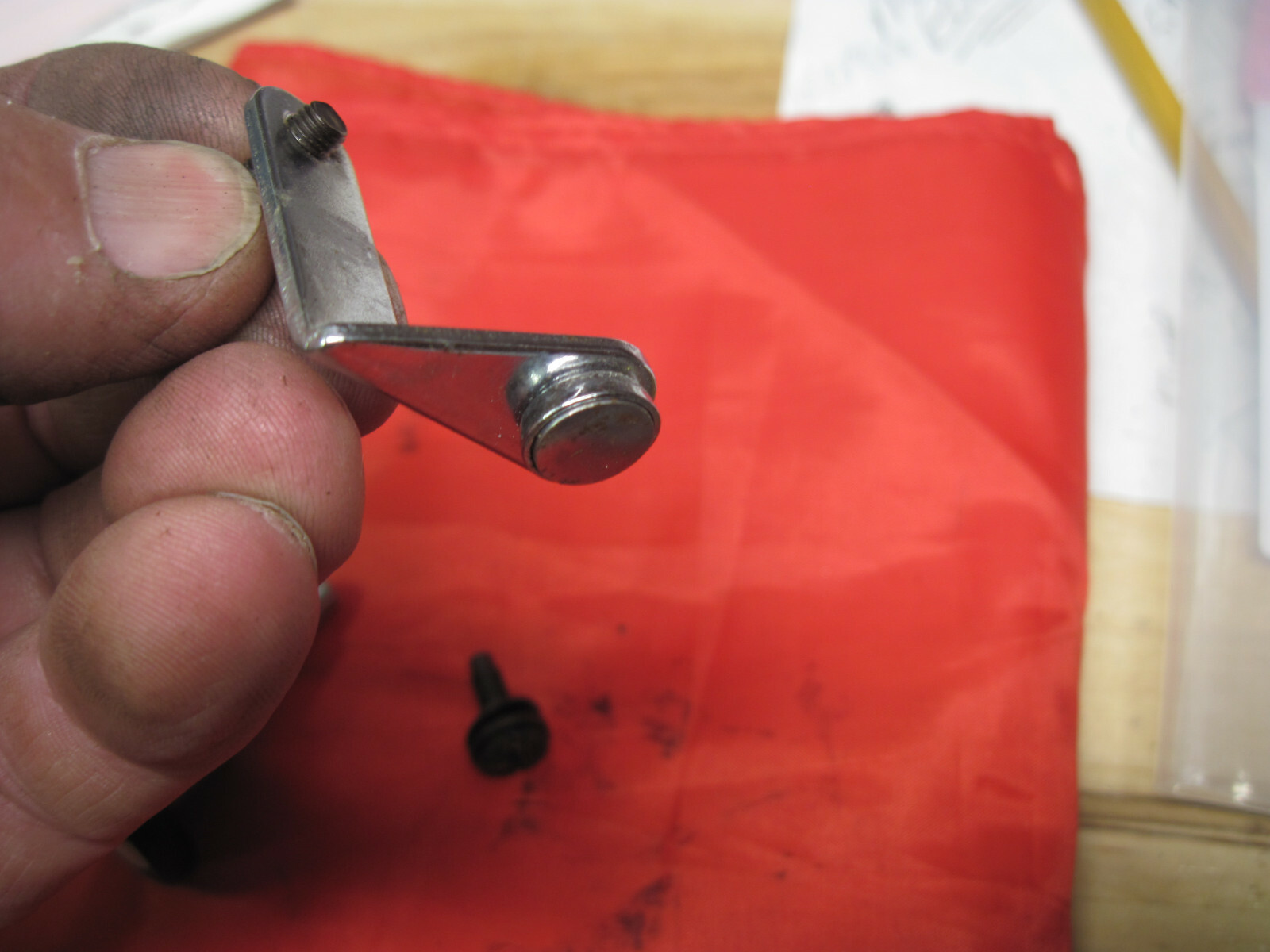 Singer 457 477 Stylist Sewing Machine Parts Bobbin Winder & Thread ...