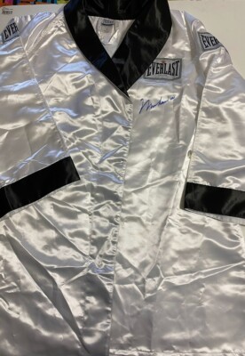 MUHAMMAD ALI SIGNED BOXING ROBE | eBay Australia