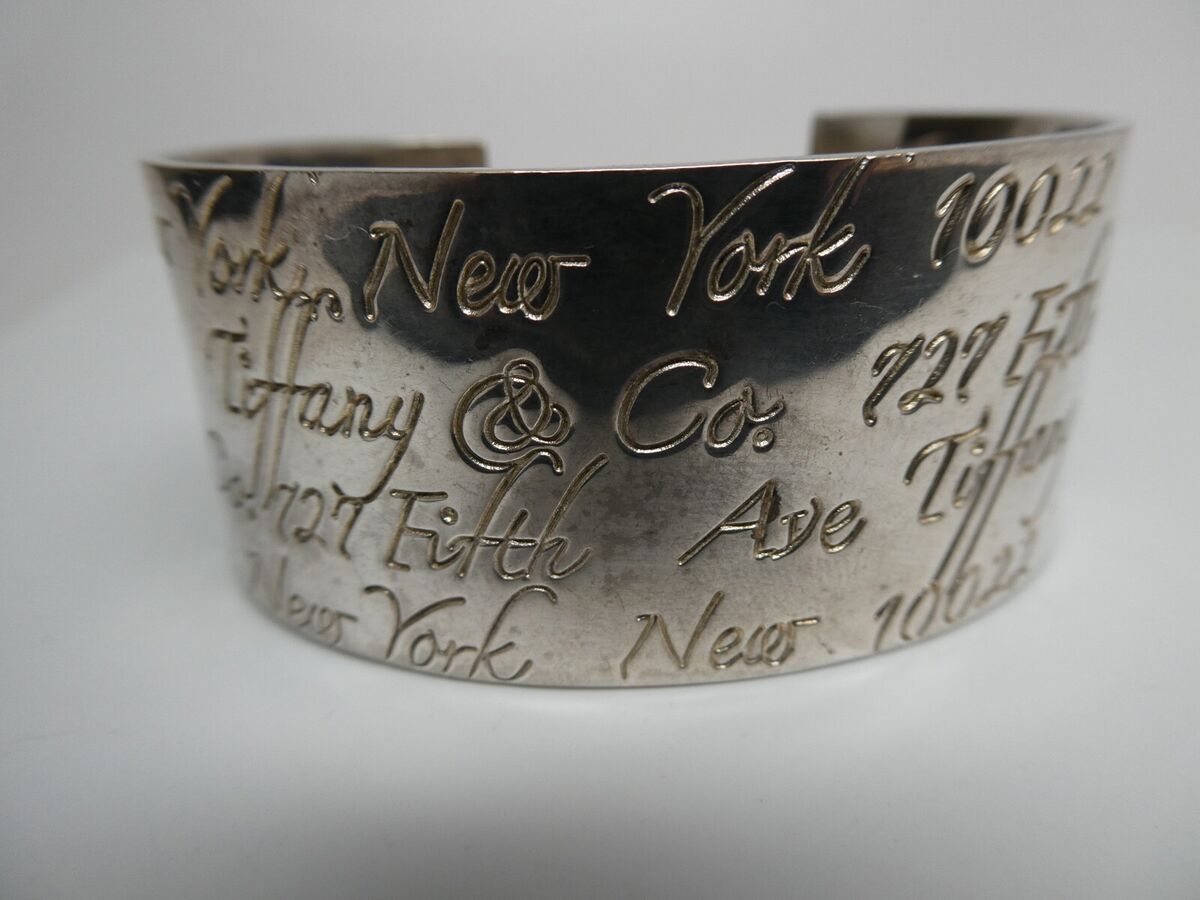 Authentic Tiffany & Co. 1997 Fifth Ave New York Sterling 925 Authentic Tiffany & Co. 1997 Fifth Ave New York Sterling 925