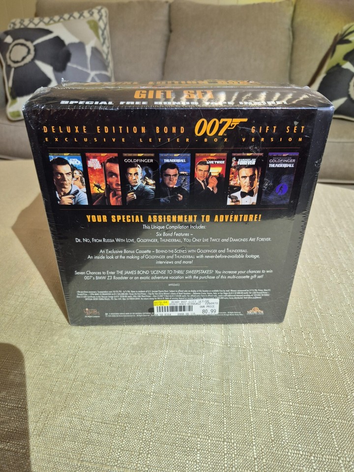 New Sealed Deluxe Edition Bond 007 Gift Set VHS 7-Tape Set James Bond ...