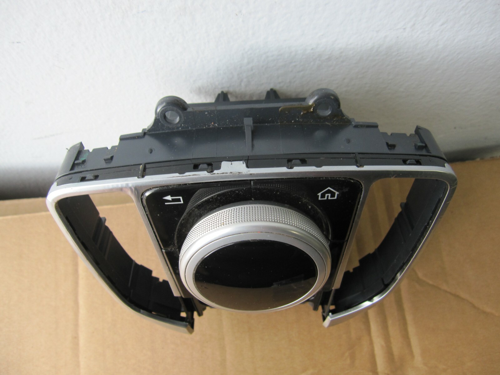 2017 Mercedes-Benz E300 E-class Media Controller Control Unit ...