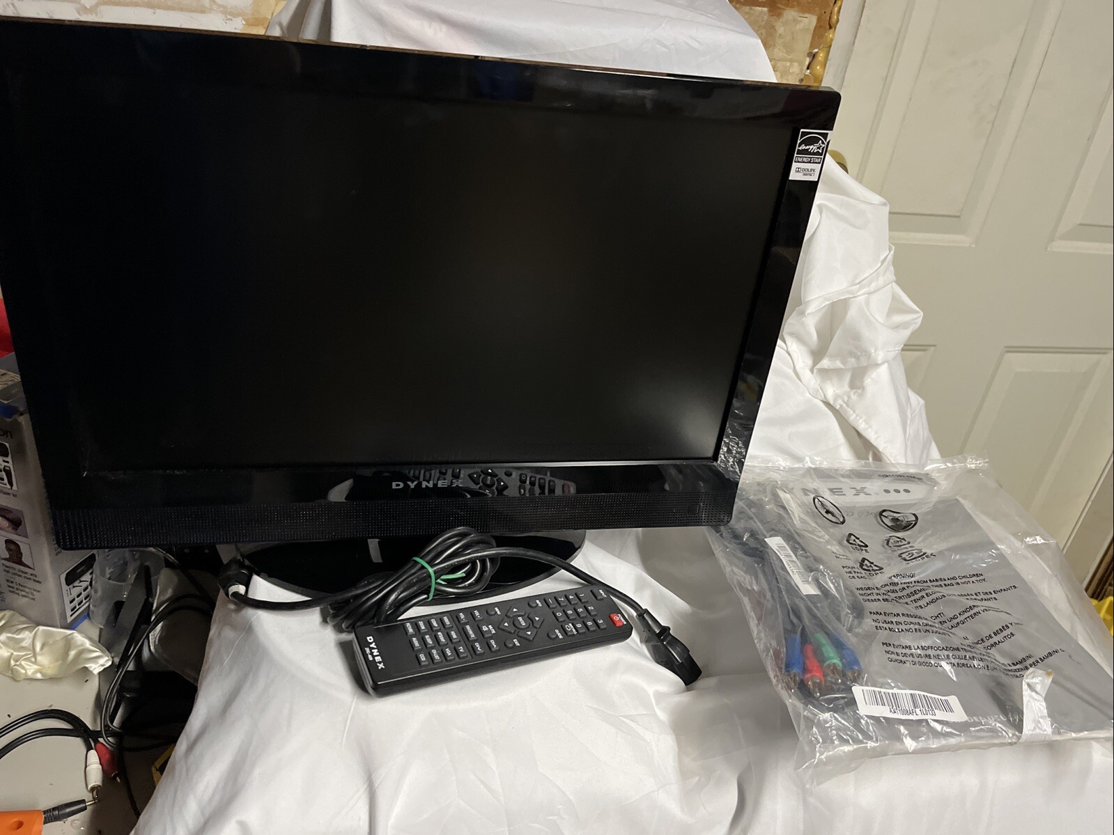 Dynex TV Class DX-19LD150A11 19" 720p LCD HDTV/PC w/Remote Bundle | eBay